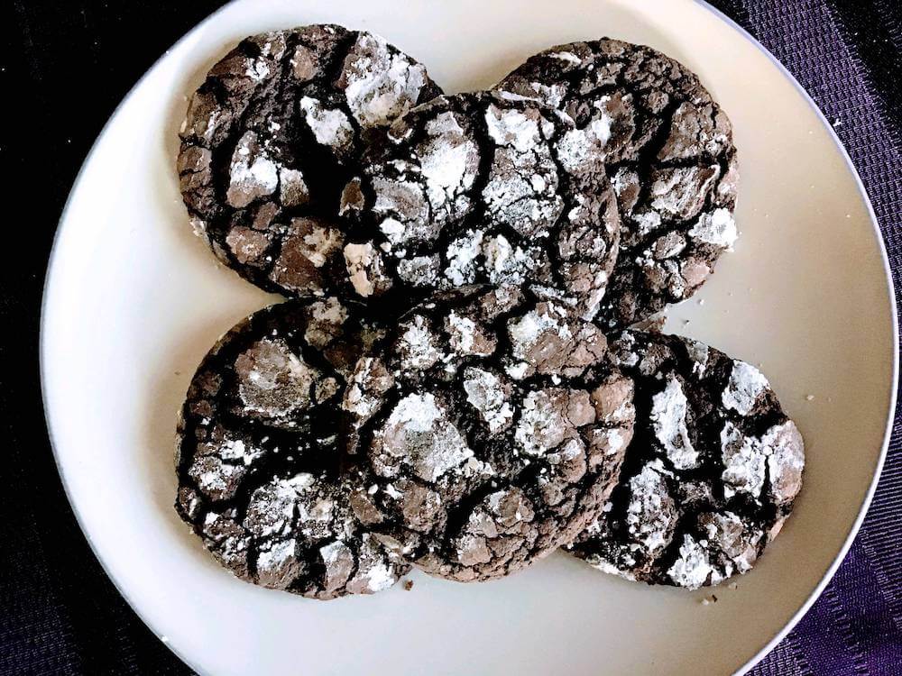 Fudge Crinkle Cookies {super easy chocolate cookies} - What's Wendy ...